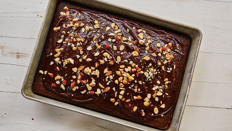 Dress Up Your Sheet Cake - BettyCrocker.com