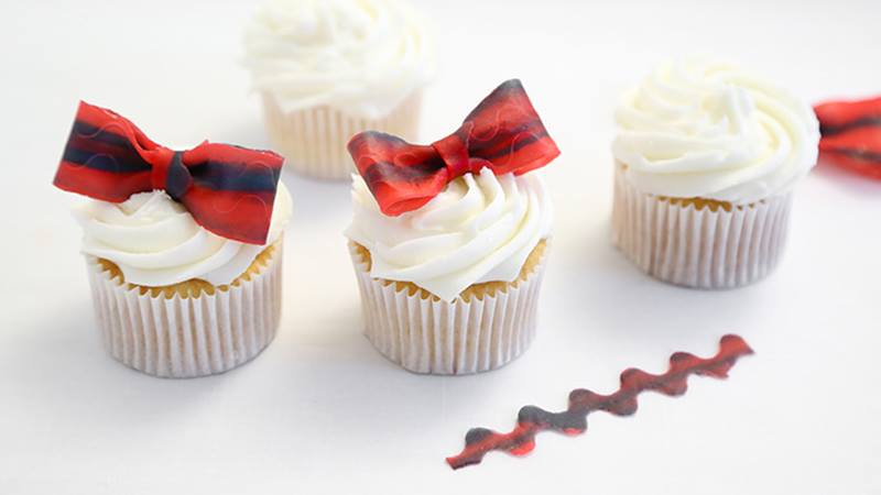 how to make icing bows for cupcakes