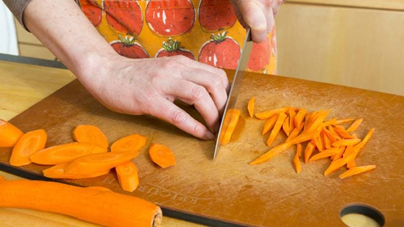 how to make carrots julienne