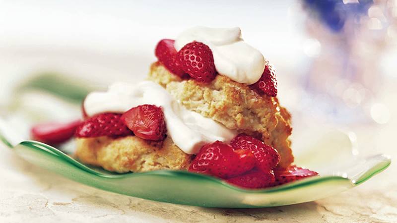 How to Make Shortcakes - BettyCrocker.com