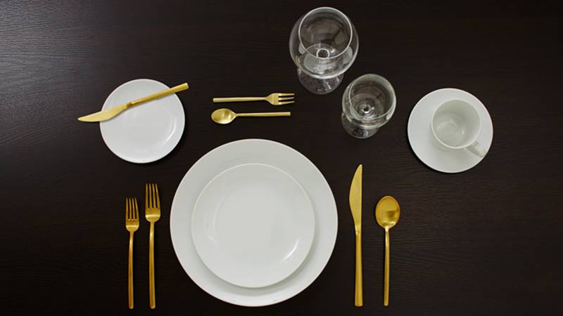 How To Set A Table - BettyCrocker.com